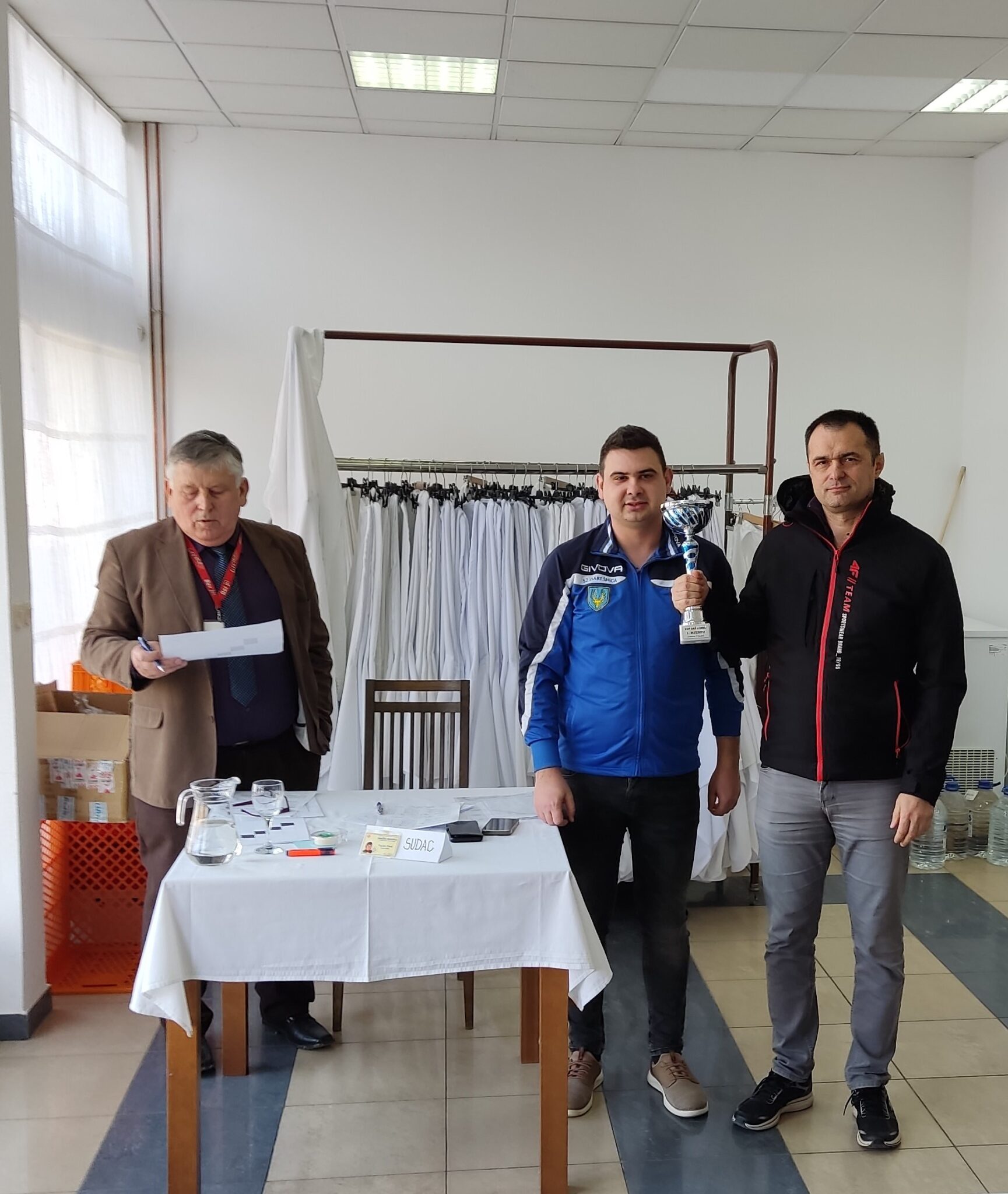 Šahovska ekipa iz Hercegovca prva na Županijskom kupu - KruGarešnica.info